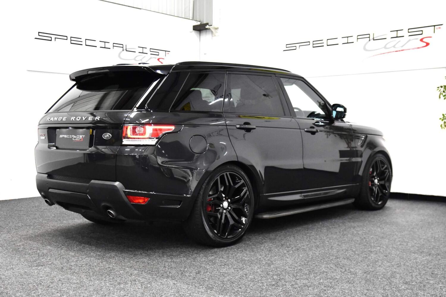 Used LAND ROVER RANGE ROVER SPORT 2014 Grey in Cardiff, South Wales ...